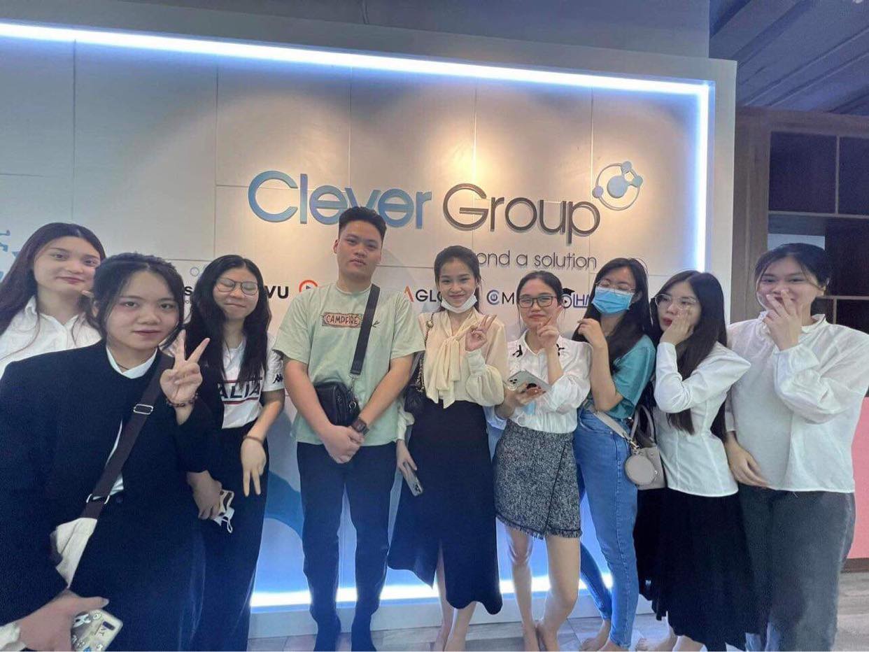 Clever Group đón đoàn sinh viên trường Đại học Ngoại ngữ - Đại học Quốc ...