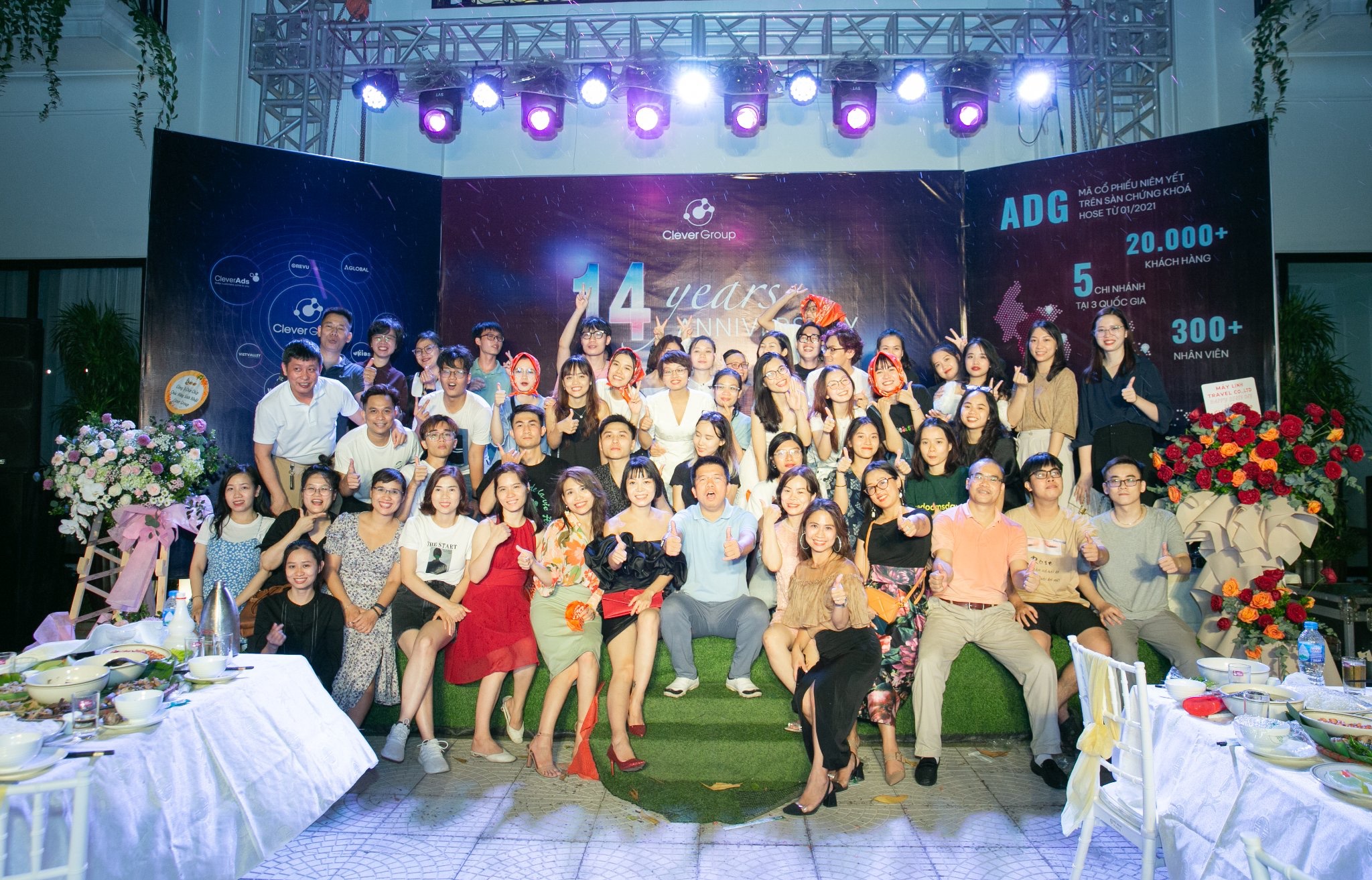 Nhân viên hào hứng tham gia chuỗi hoạt động kỷ niệm 14 năm hoạt động ...